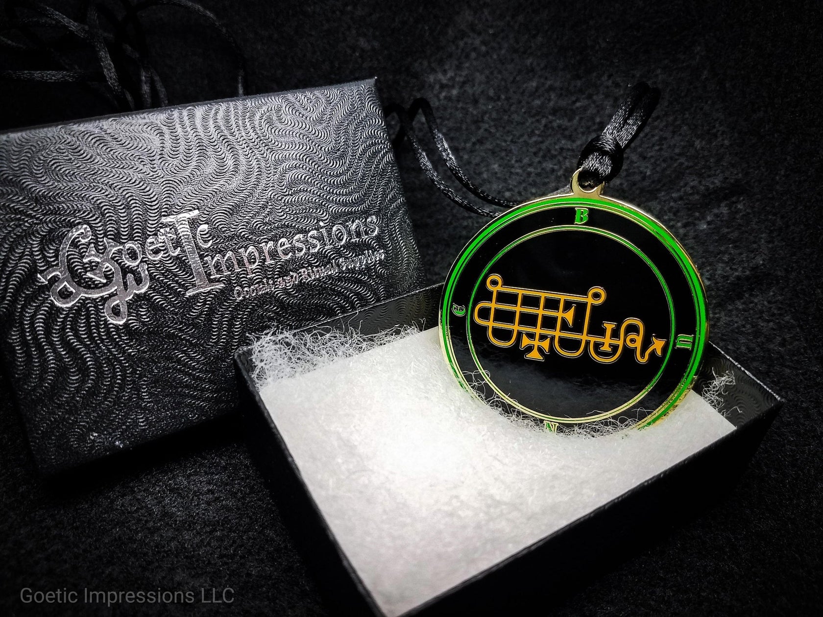 Bune Sigil Medallion – Goetic Impressions